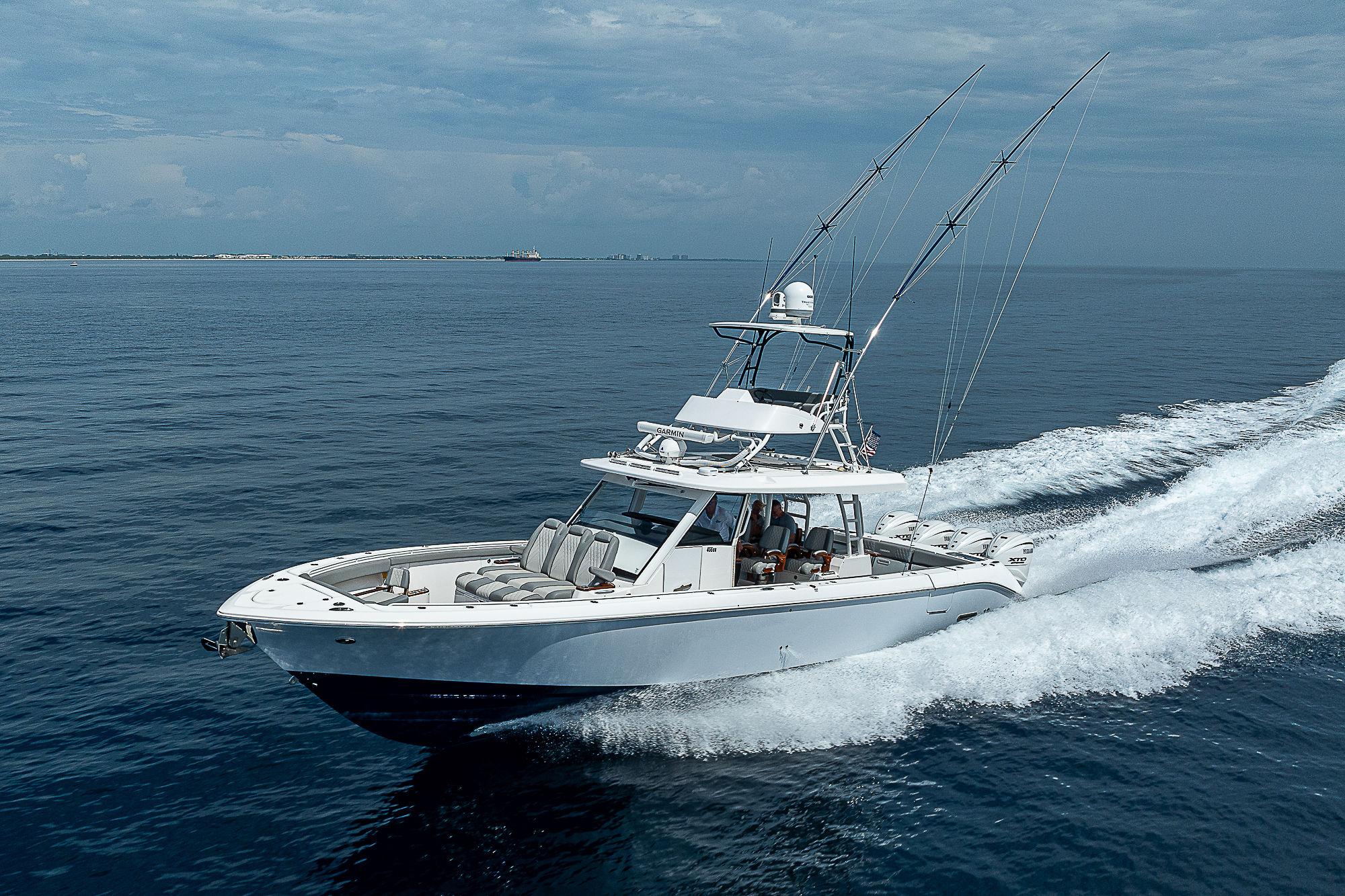 Used Everglades Boats for Sale | Legendary Marine