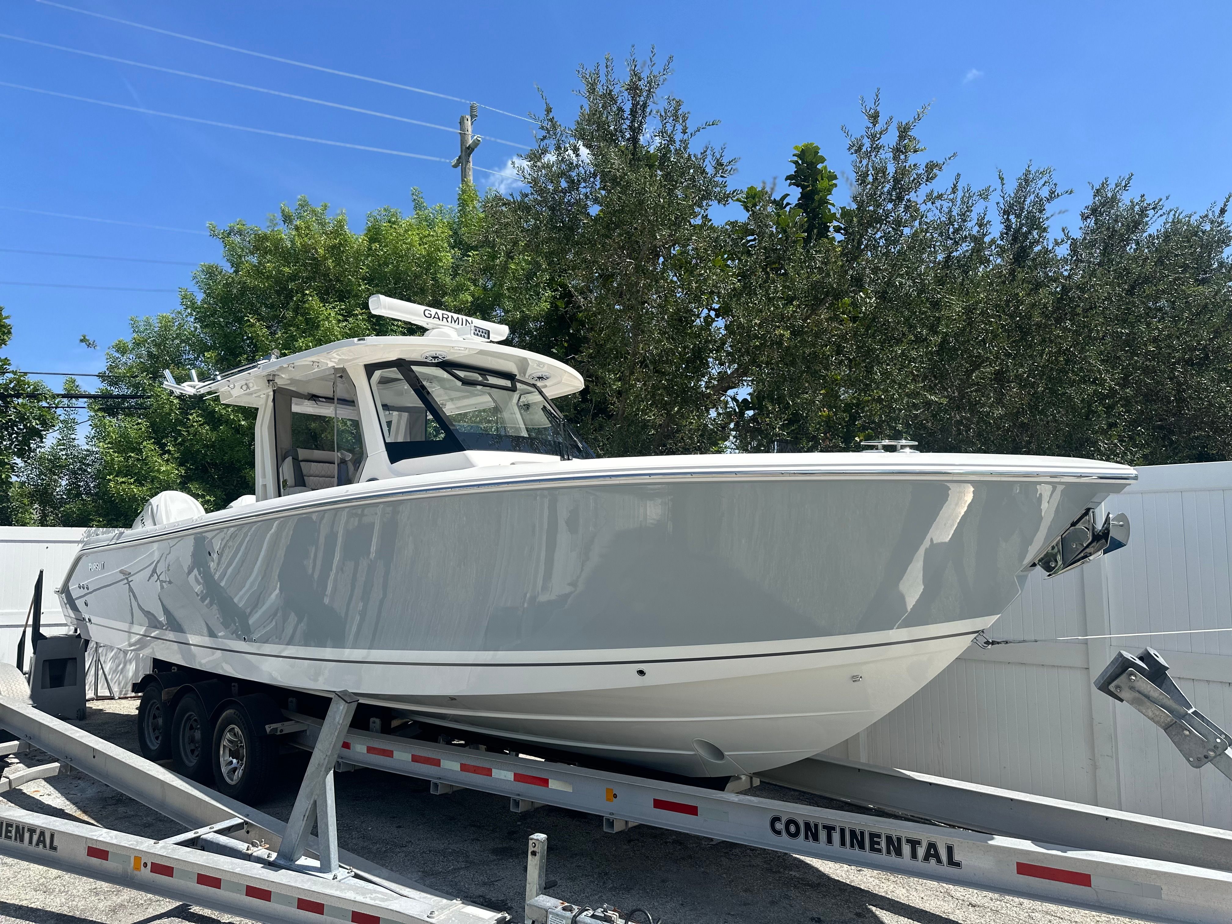 New Pursuit Boats for Sale | Ocean Blue Yacht Sales