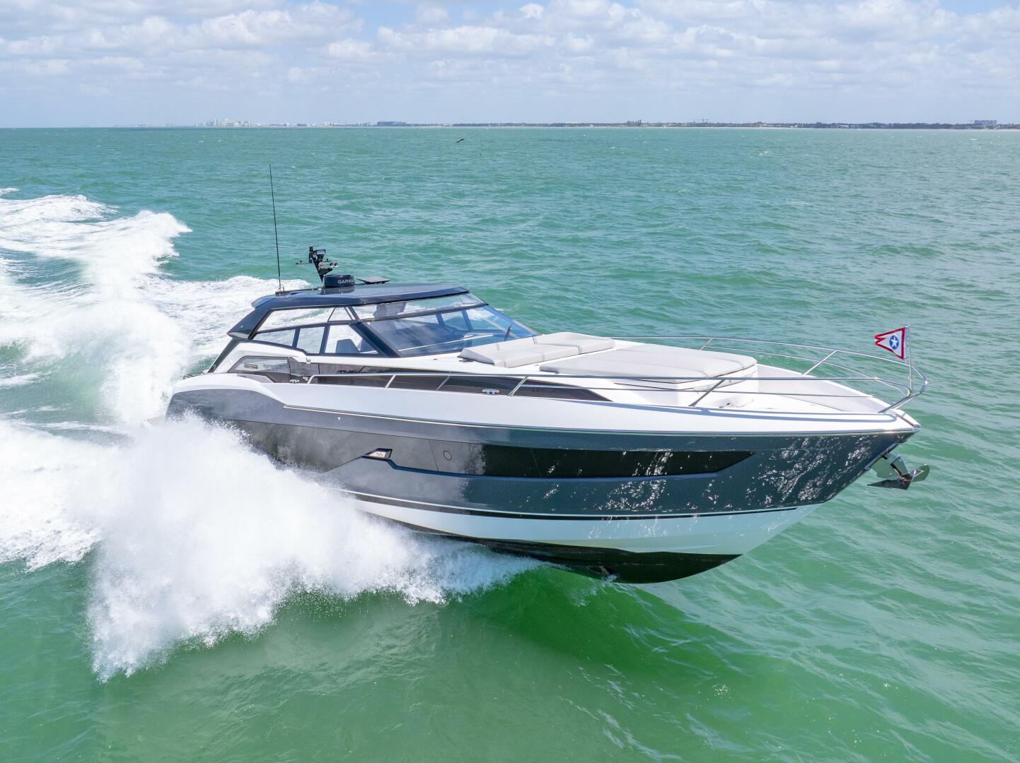 Used 2023 Sunseeker Superhawk 55 in Miami, FL | Singleton Marine