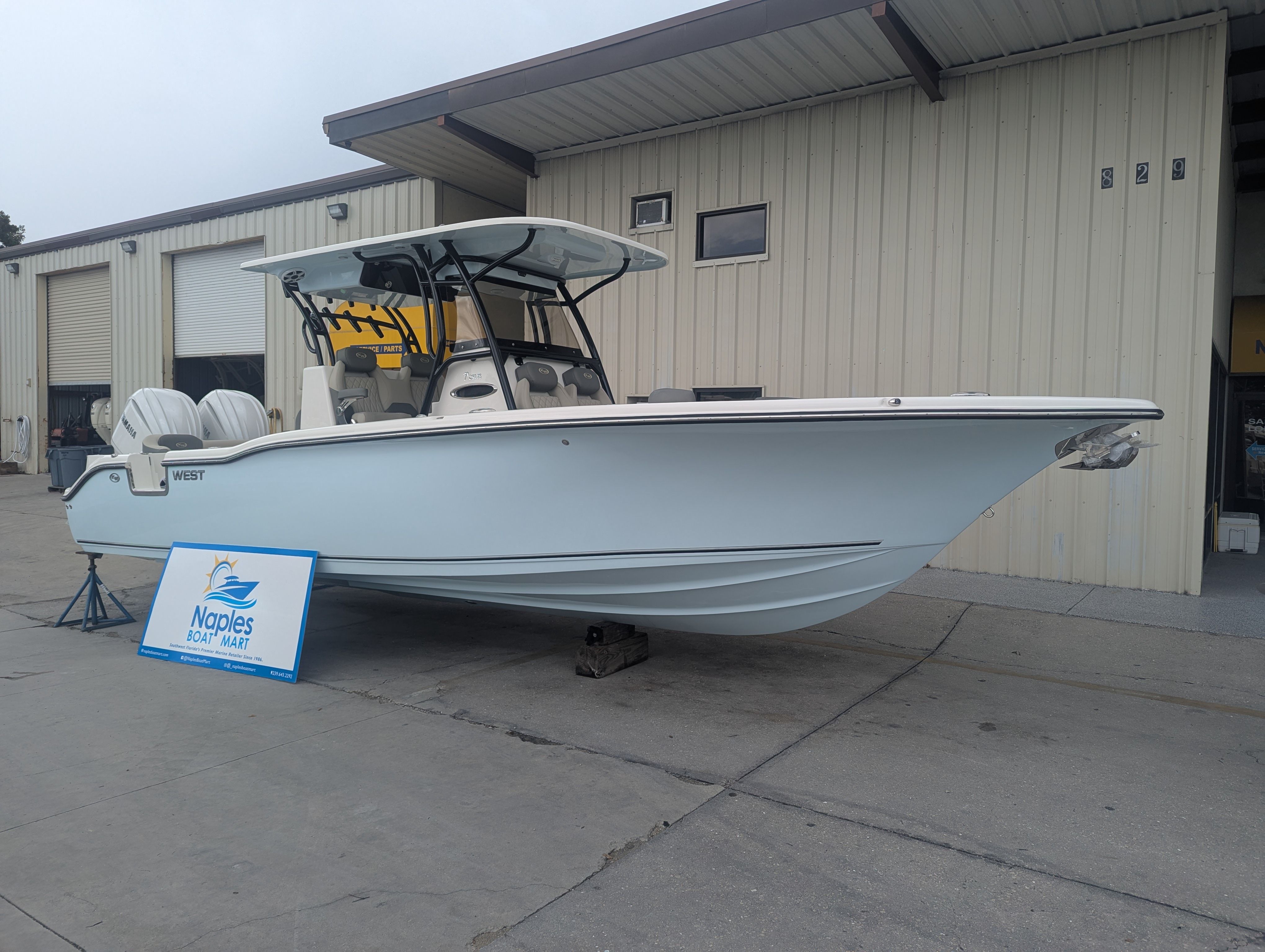 New 2026 KEY WEST 291 FS in Naples, FL | Naples Boat Mart