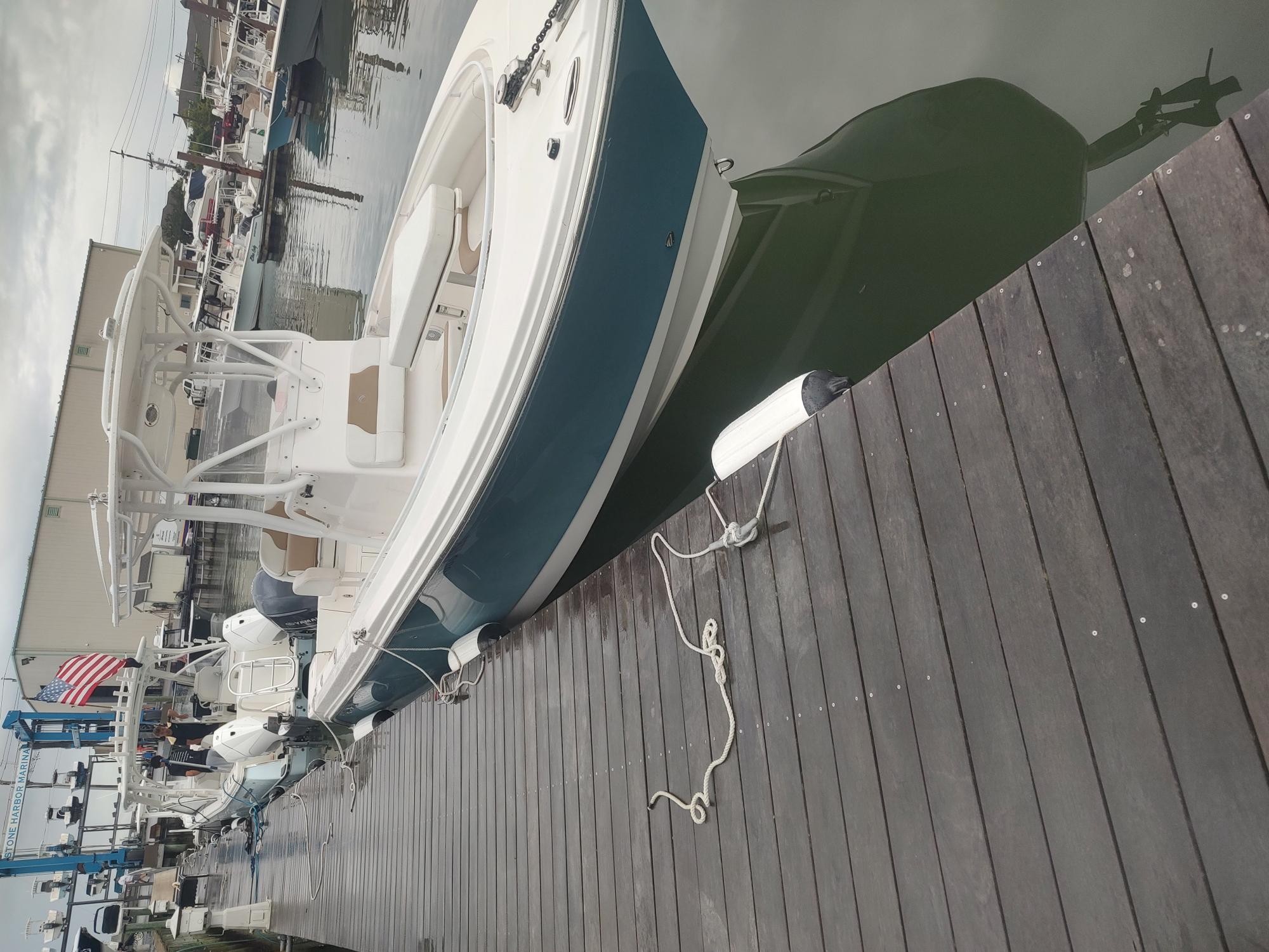 Used 2016 EDGEWATER 245 CC in Stone Harbor, NJ | Stone Harbor Marina
