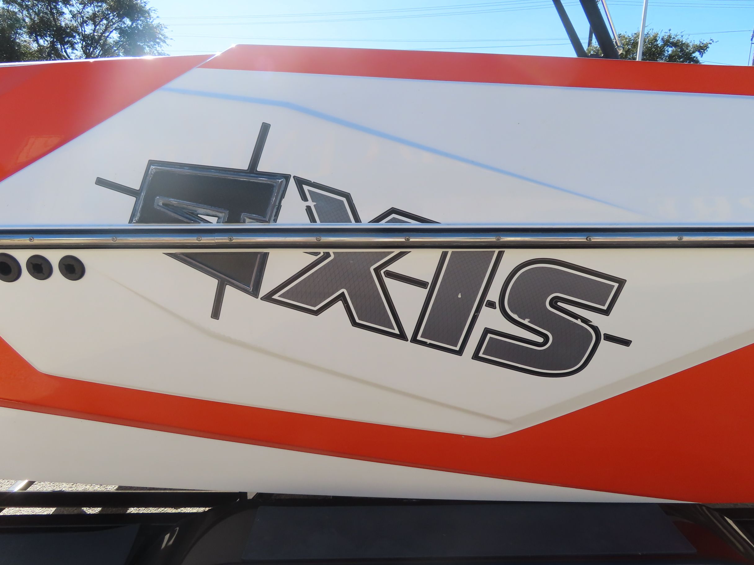 Used 2020 AXIS T22 in Lewisville, TX | Phil Dill Boats