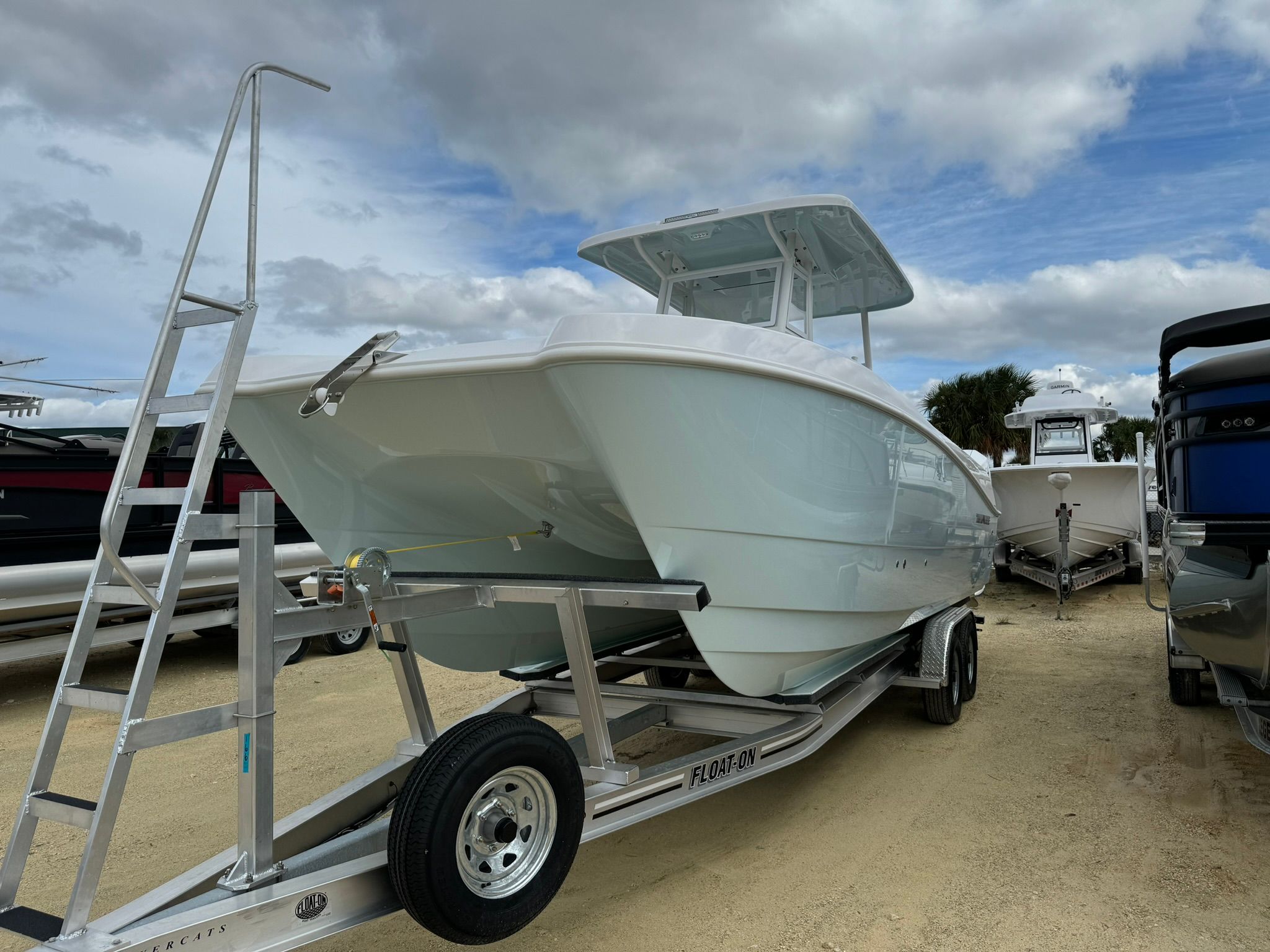 Twin-Vee Boats for Sale | Legendary Marine