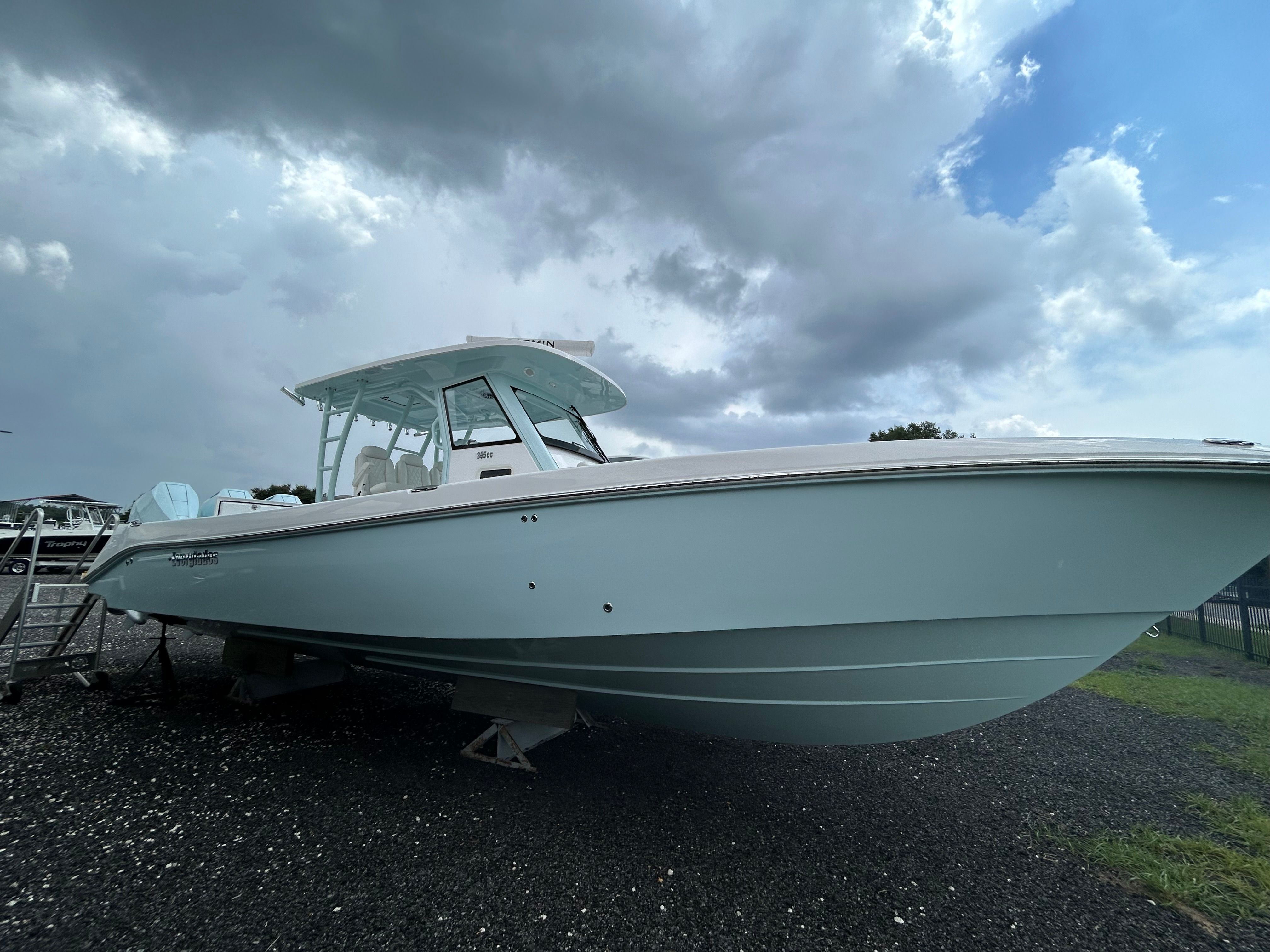 Legendary Marine at Harbor View Pensacola | New & Used Boat Sales