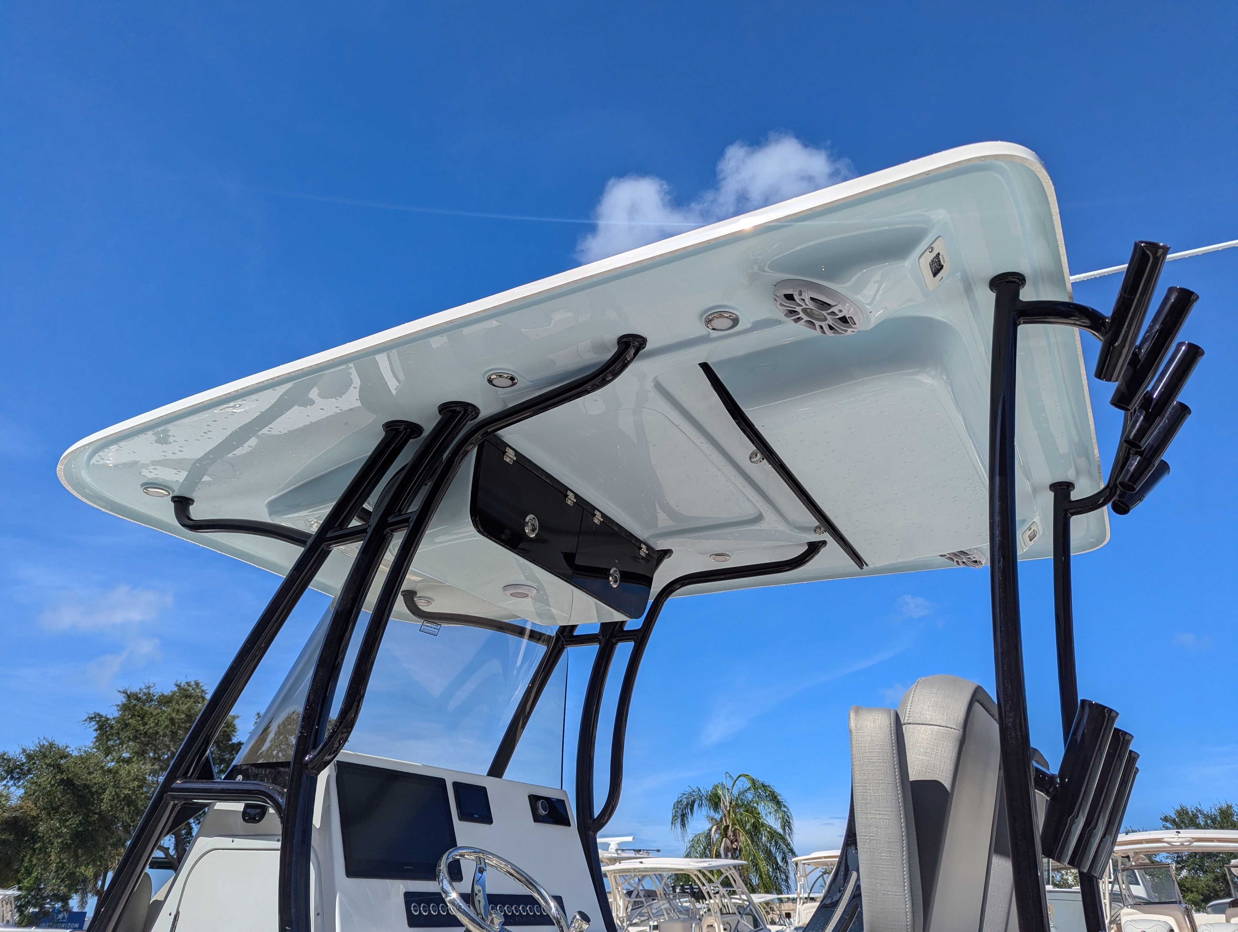 New 2025 KEY WEST 263 FS in Naples, FL | Naples Boat Mart