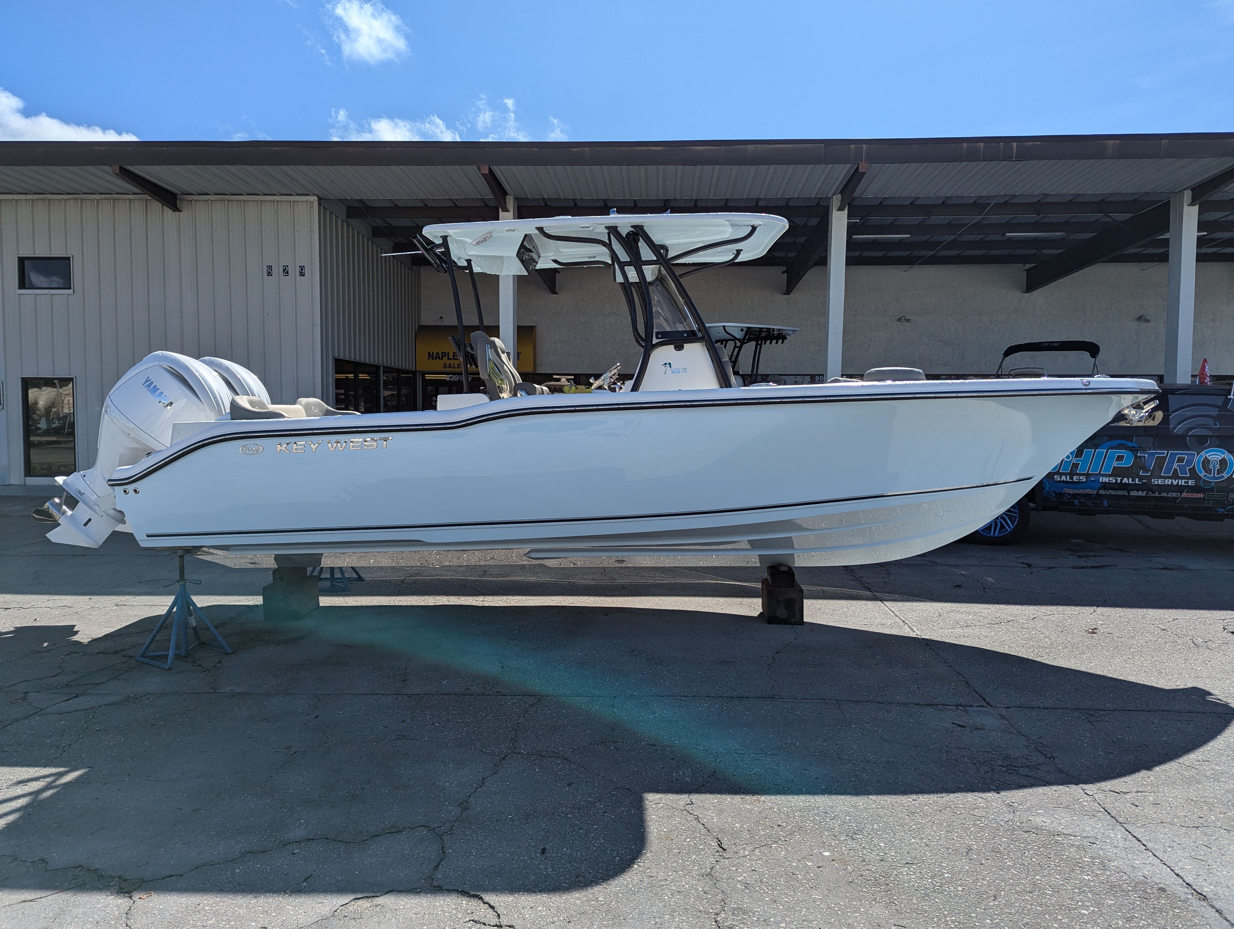 New 2025 KEY WEST 263 FS in Naples, FL | Naples Boat Mart