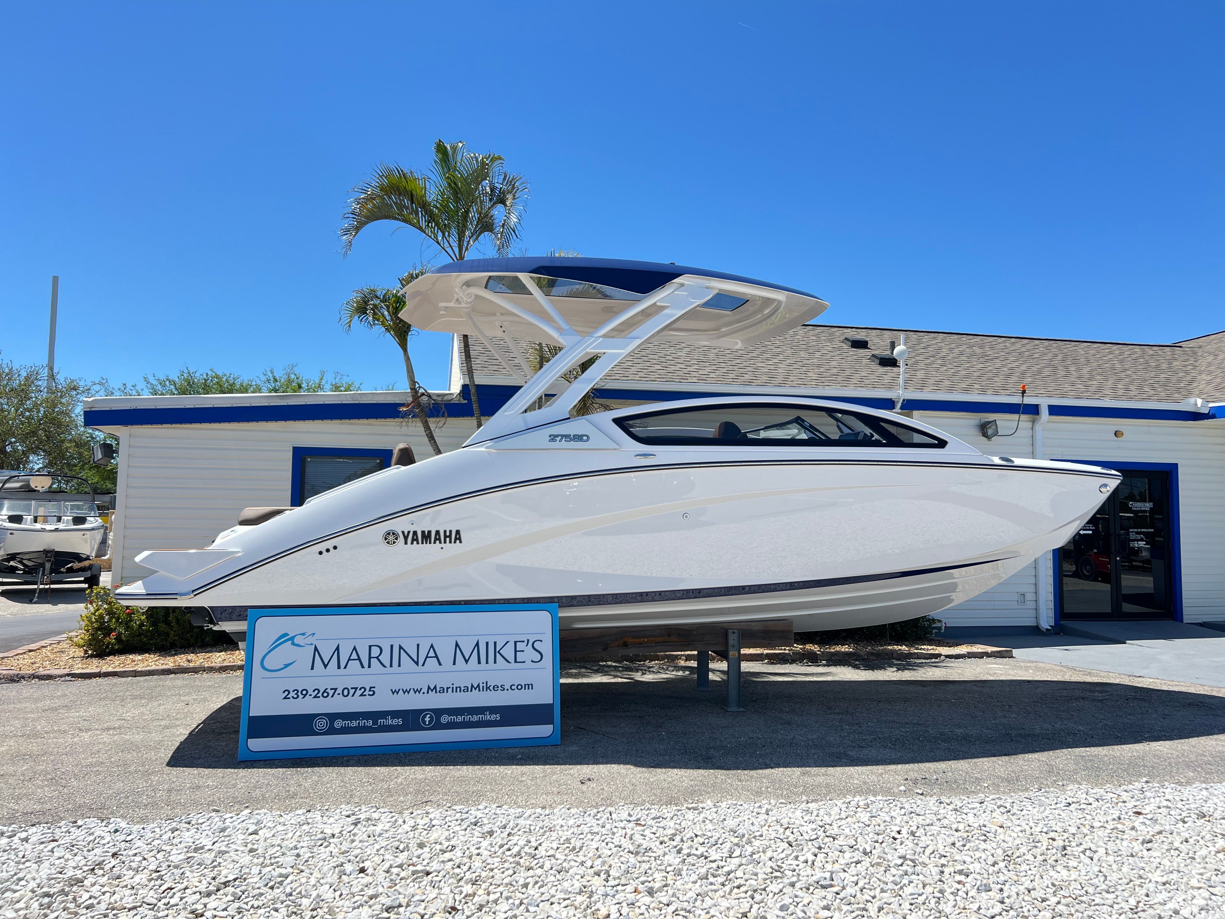 Center Console & Pontoon Boats for Sale | Marina Mike's | Fort Myers FL