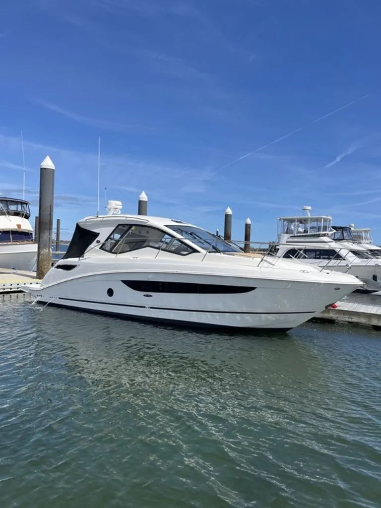 Used 2019 Sea Ray Sundancer 350 Coupe for sale in South Portland, Maine ...