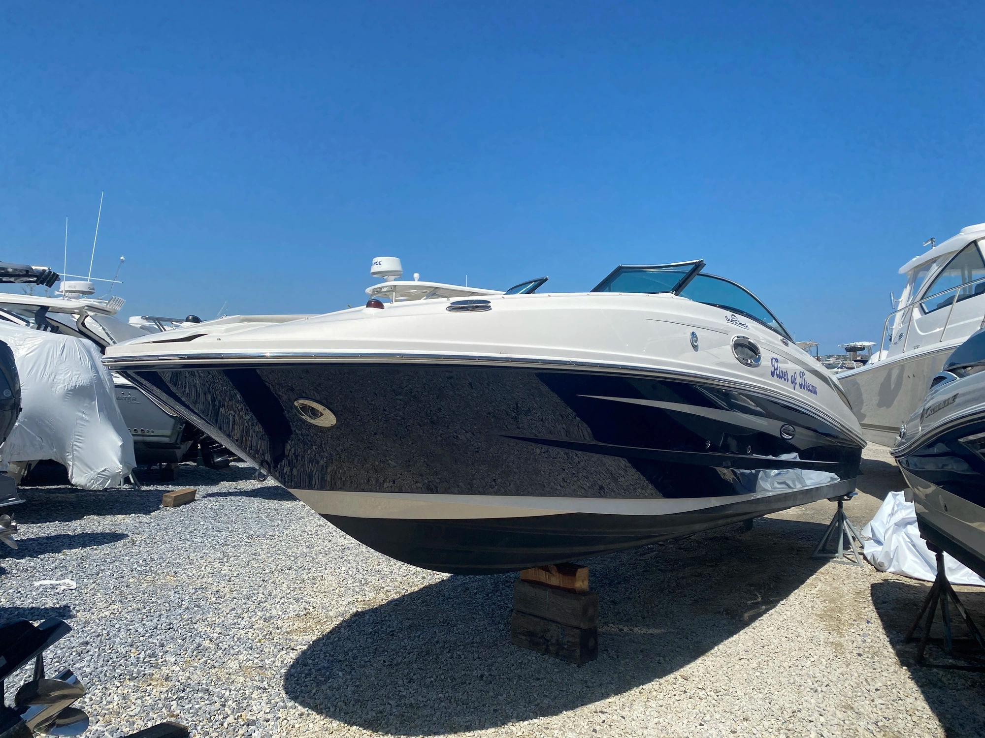 Used 2012 SEA RAY 260 SUNDECK in Stone Harbor New Jersey Stone Harbor Marina